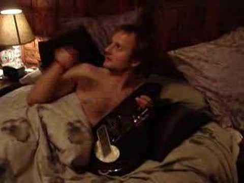 How to Play the QChord/Omnichord/ George Bush Will Ferrell