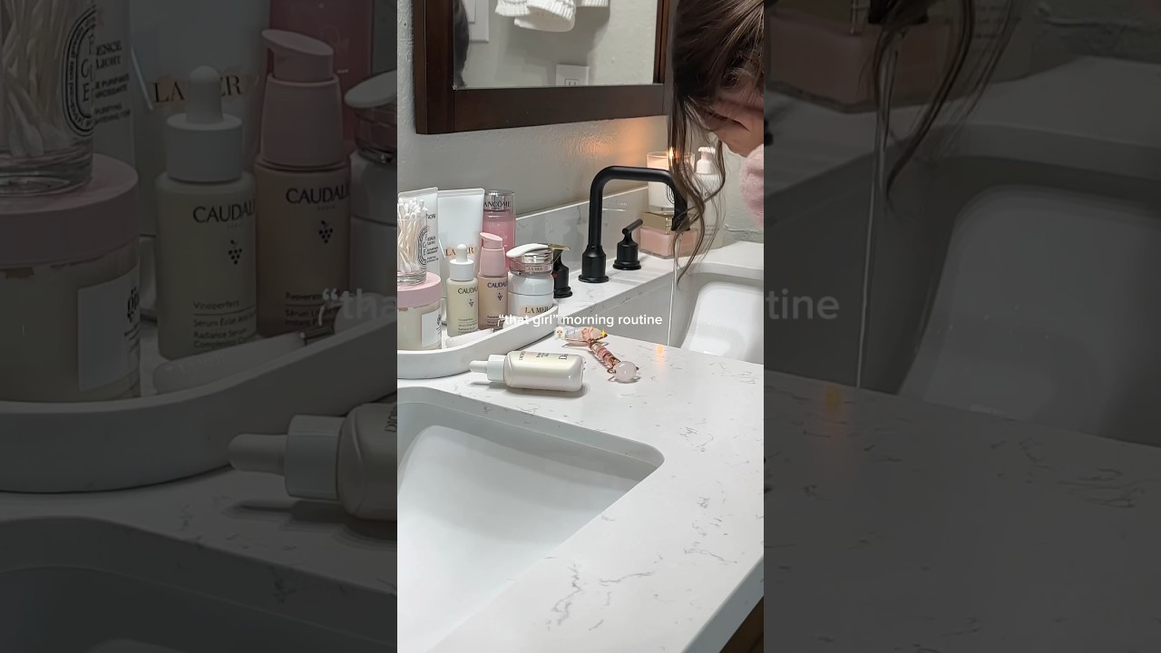 “that girl” morning routine 🩰🧖🏼‍♀️🫧 #thatgirl #thatgirlaesthetic #morningroutine