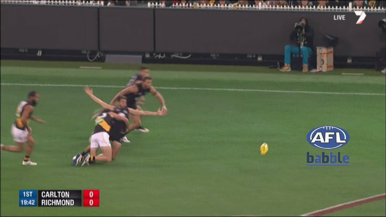 Dale Thomas is... gone in 18 seconds.