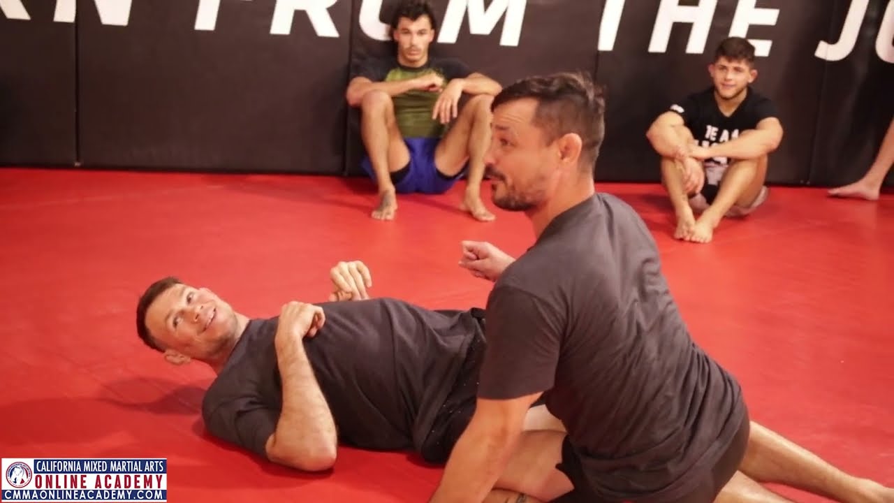 Free MMA Technique: Knee pin concepts & Khabib ridding