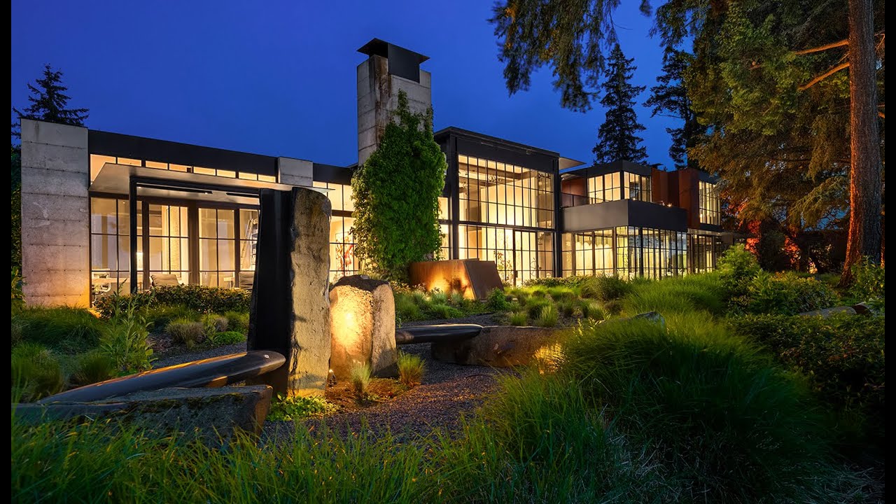 Triptych: A Tom Kundig Masterwork on Lake Washington