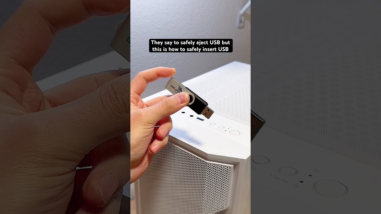 Safely Inserting USB (beginners guide)