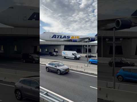 BOEING 747-45EF ATLAS AIR (MIAMI TO AMSTERDAM) LANDED SCHIPHOL AIRPORT / PLANE SPOTTING / N487MC