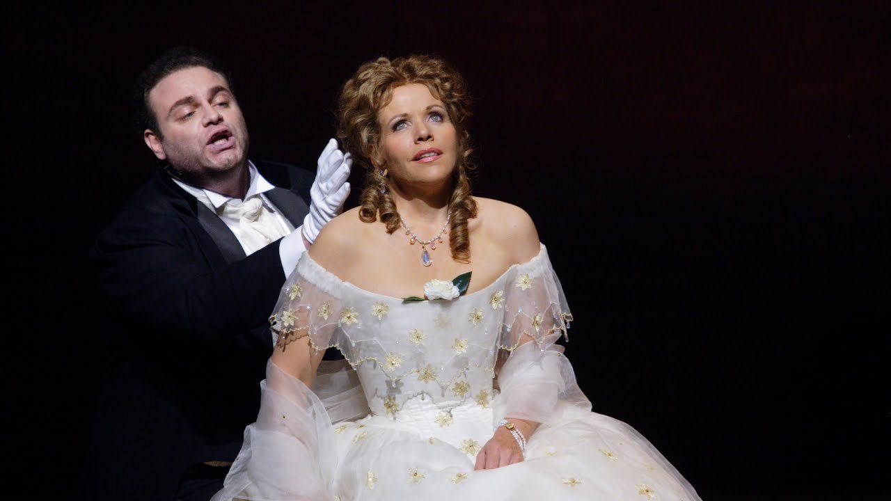 Verdi: La Traviata - The Royal Opera - Digital Theatre