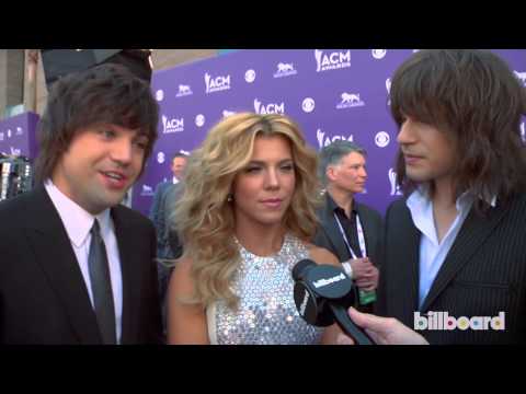 The Band Perry: 2013 ACM Awards Red Carpet