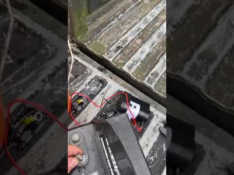 Rule 800 GPH Bilge Pump Flow Test