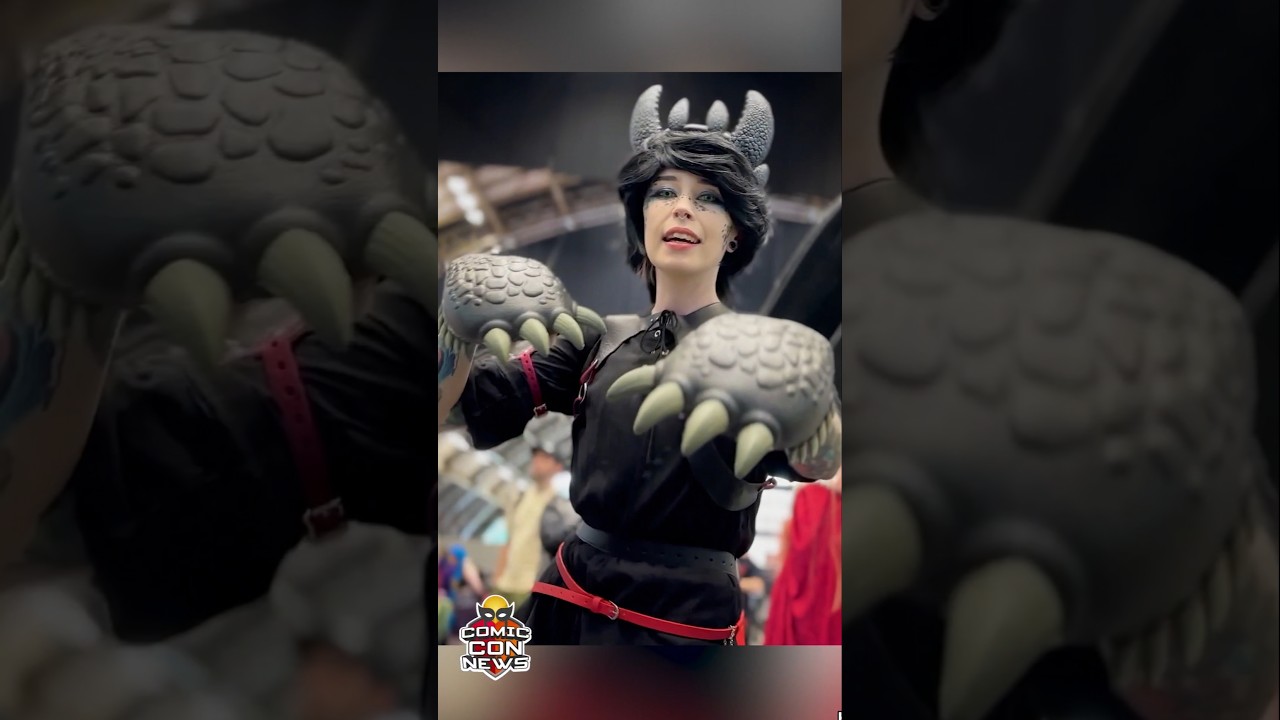 How to Train your Dragon Toothless Live action #shorts #howtotrainyourdragon #httyd #cosplay