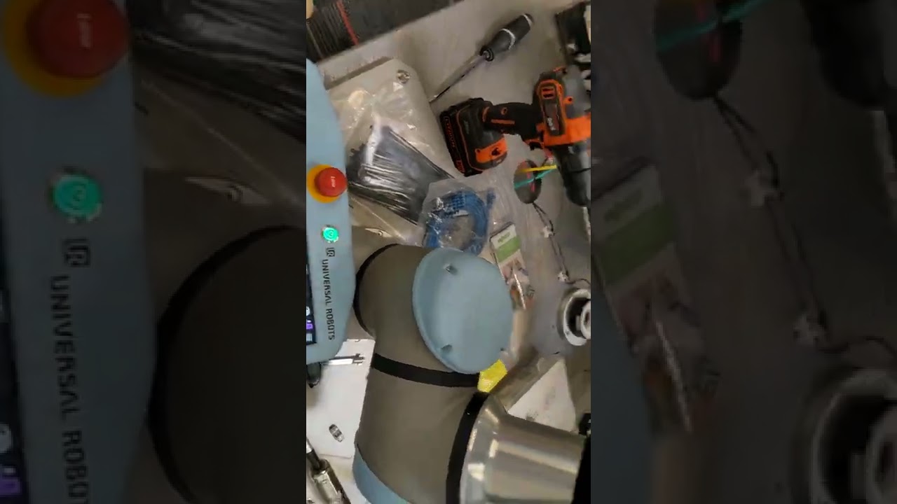 How to control universal robot to change speed by external inputs