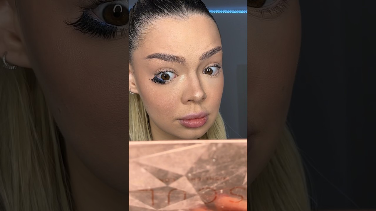 eyelash hack for makeup beginners 🤍