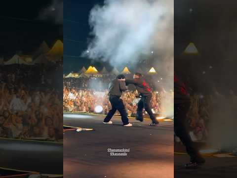 #karanaujla & #hanumankind create a history on the stage on his live concert