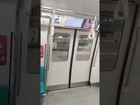 [Farting brakes!!] SMRT C151B 683/684 arriving EW32 Tuas West Road