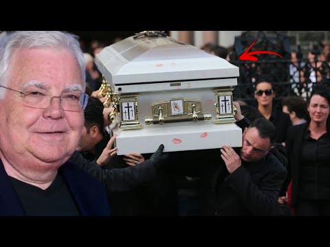 Everton chairman and theatre producer Bill Kenwright Obituary