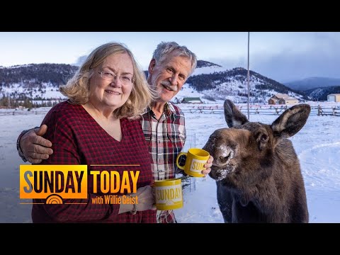 Fans in Wyoming take Sunday Mugshots with a four-legged friend!