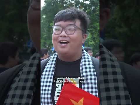 Vietnam celebrates 50th anniversary war ending
