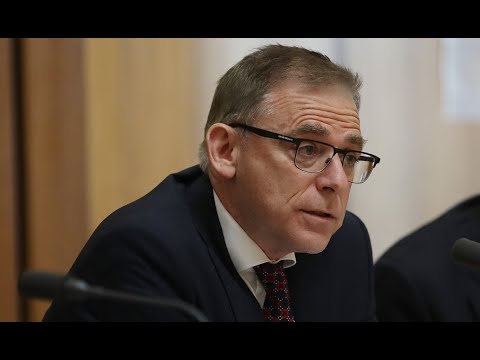 Federal Labor MP embroiled in text message scandal