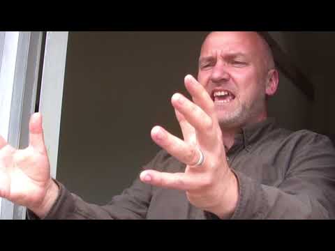 Ed Boxall Performs his Poem, Superhero at my Door – Poetry Roundabout