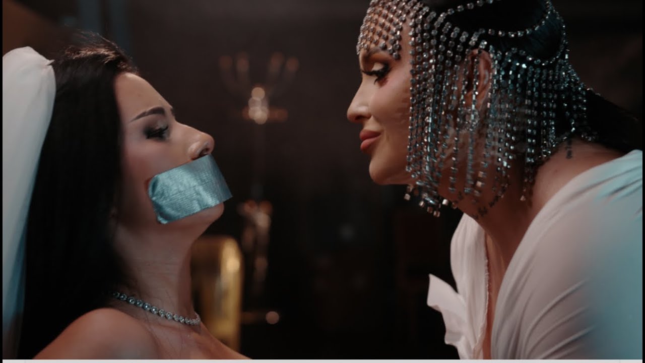 Oana Radu - A LU LI (versuri) - Trăiește Muzica