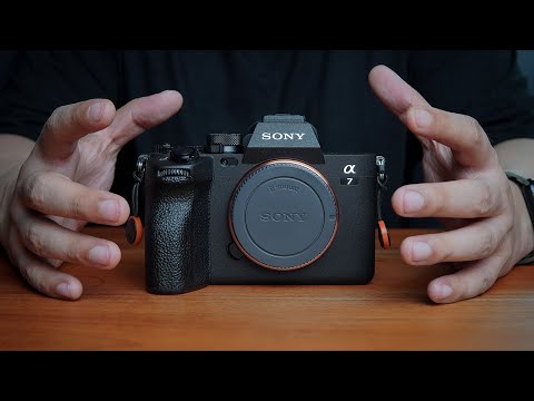 Sony A7iv Review - From a Tech Content Creator's Perspective - Tagalog