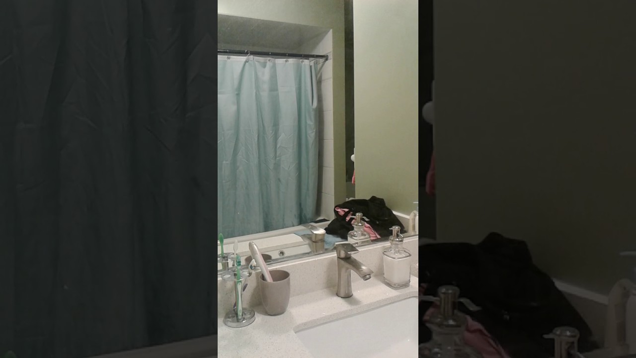 My sister take a bath
