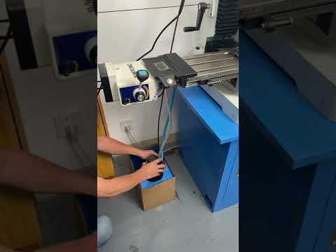 How to use the cooling pump on milling and drilling machine?