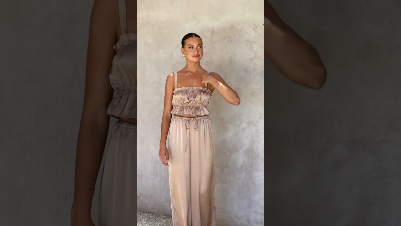 Kleo Crop Top in Latte