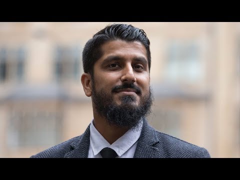 UK Activist Convicted Under Terror Law for Refusing 'Digital Strip-Search'