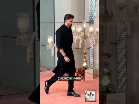 Hrithik Roshan Stuns in Black Nehru Jacket & Pathani Kurta#hrithikroshan #ambani #shorts #watchnow