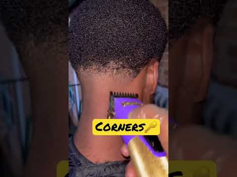 Taper Fade Tutorial \\ How to fade the back of your hair #shorts