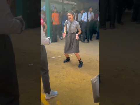 School Girl Dance Viral ❤️😂☺️#swamitbadesra #dance #trendingshorts #shorts #haryanvisong