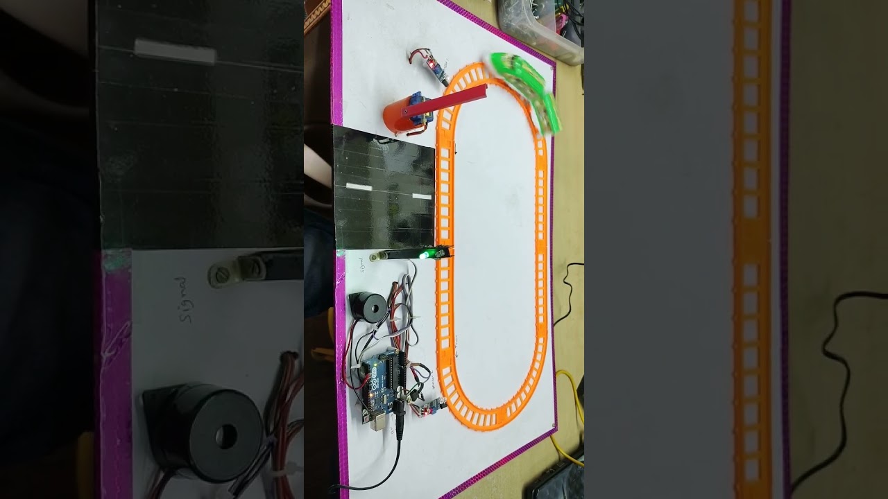 Automatic Railway Gate Control Project using Arduino