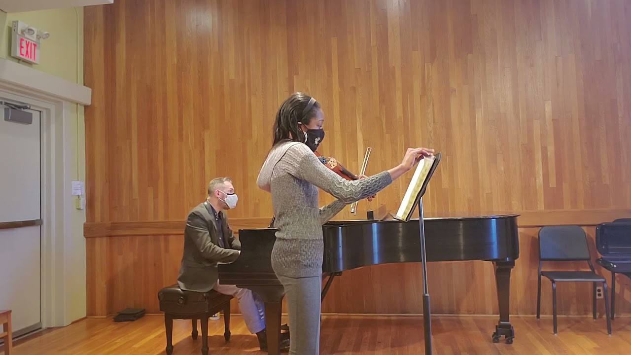 Hire Cydney Williams - Viola Player in Winston-Salem, North Carolina