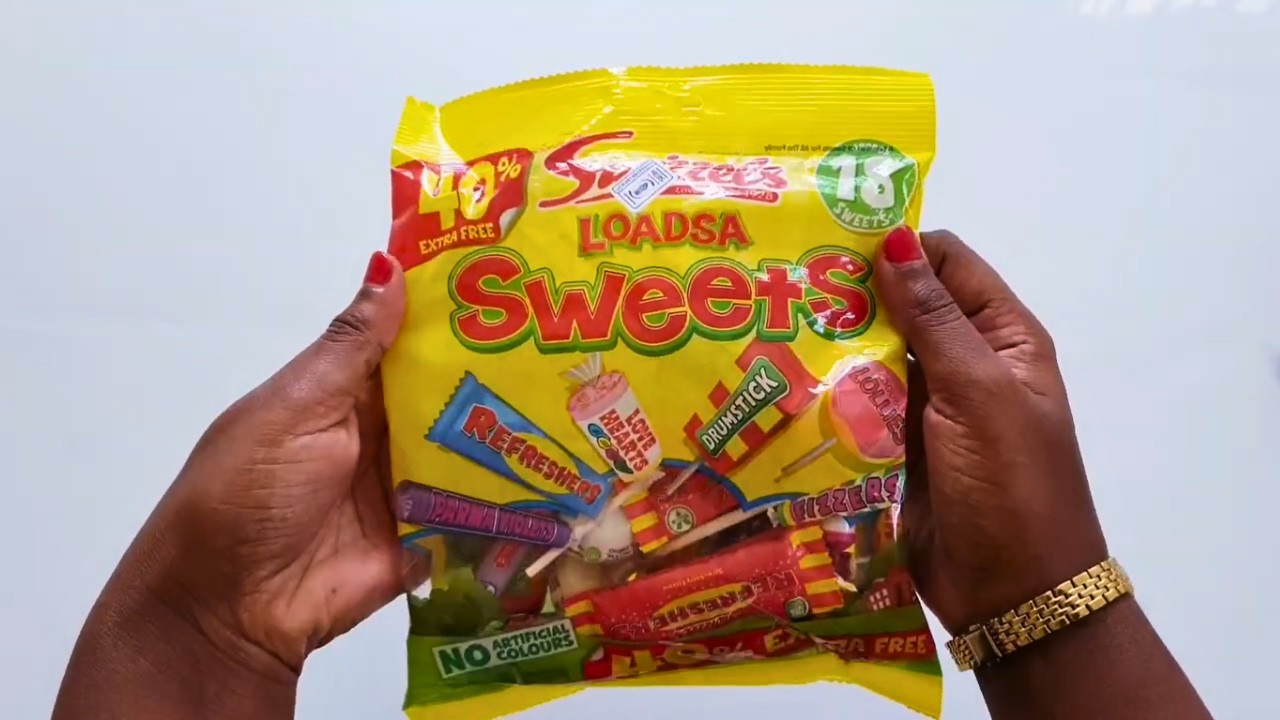 Unboxing Swizzles Loadsa Sweets: Refreshers, Love Hearts,  Drumstick Lollipop, Parma Violets