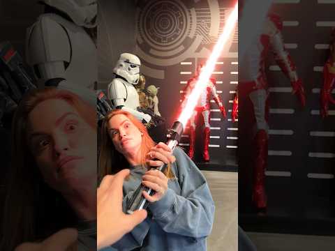 Um… what does this mean ???? @MaxGoodrich #starwars