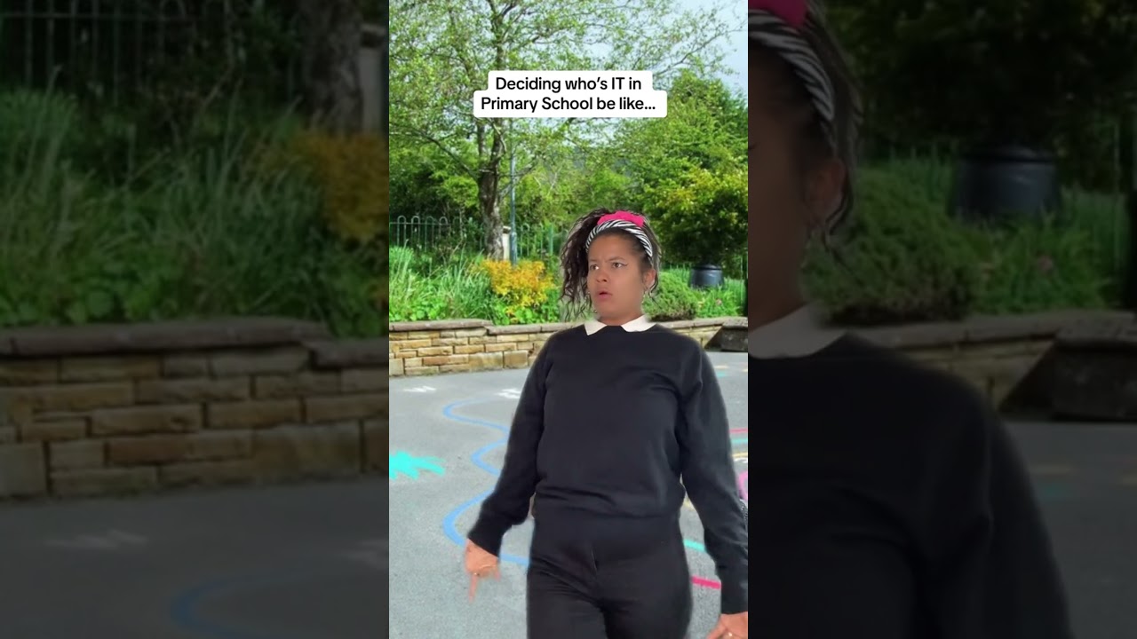 Primary School kids playing IT