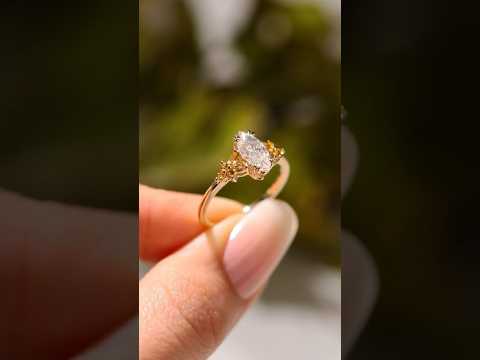 Every βYESβ starts with the perfect ring! π #engagementring #labdiamond #lisajewelryus
