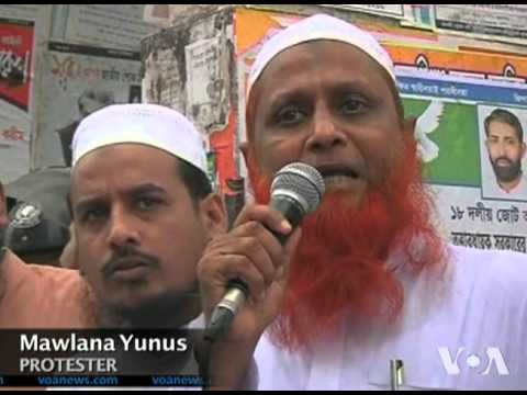 Protests Rage Over Anti-Muslim Video