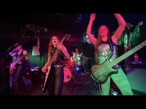 Watch: Kittie Play Free Show in Las Vegas Following Cancellation of We ...