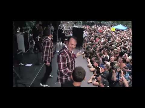 The Mighty Mighty Bosstones / Devil's Night Out（Live）