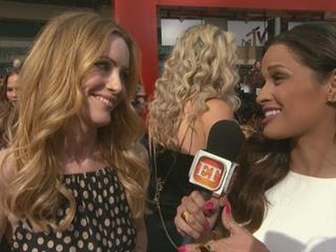 Leslie Mann Teaches Us How to Pronounce Judd Apatow's Name
