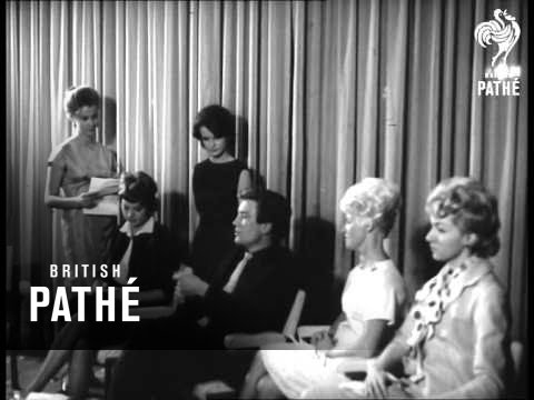 Australian Review (1962)