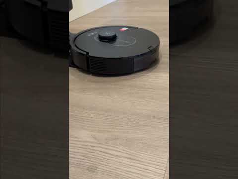 Smart cleaning with the Roborock Q5! #shorts