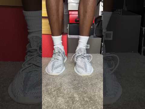 Yeezy 350 v2 static non reflective #whydavis #sneaker #yzy #yeezy350v2 #sneakers