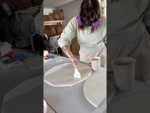 Giving the kiln a little TLC today #potterystudio #pottery #ceramics #clay #kiln #kilnshelves