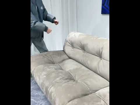 Italian furniture brand Baxter, a three-person sofa with a shape like a cloud