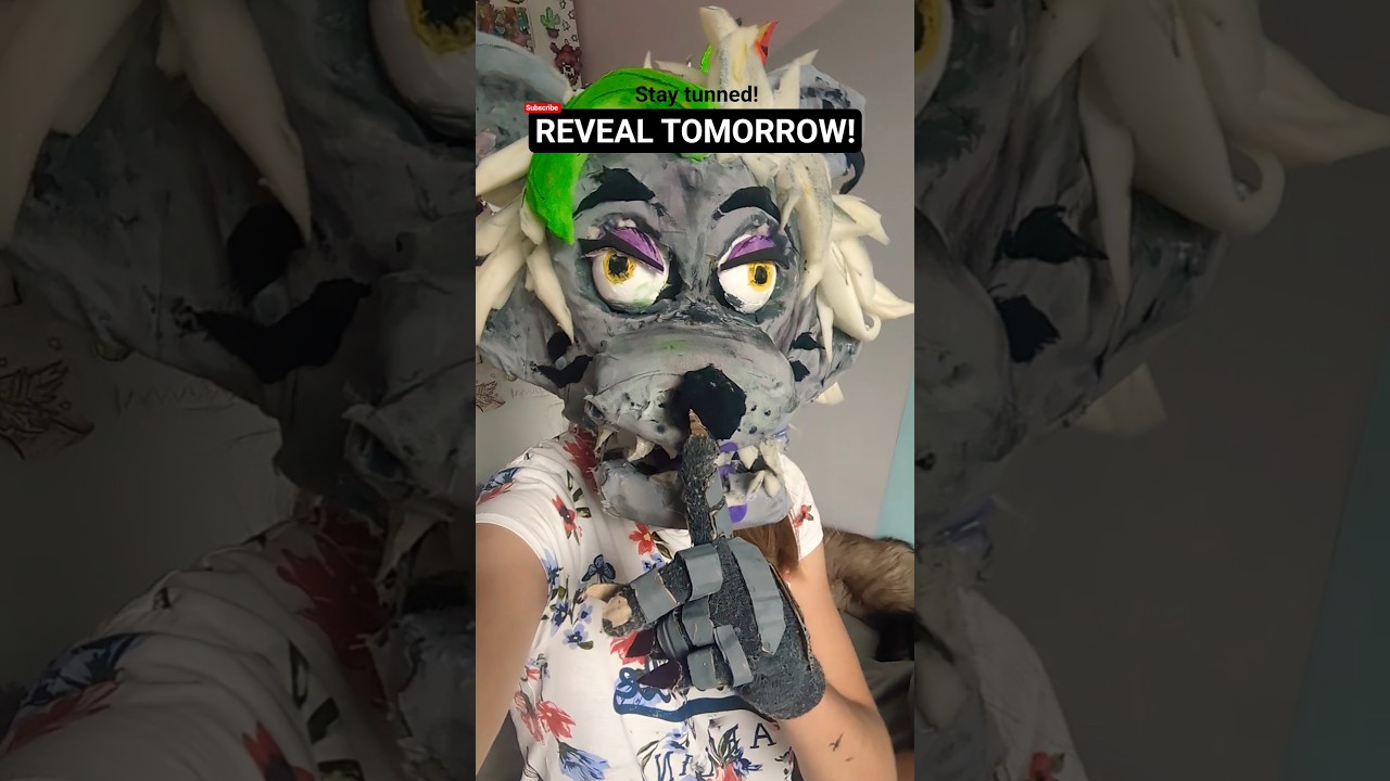 make a Roxanne wolf cosplay with me! ✅👍 reveal tomorrow on a gaming-con! #fnaf #cosplay #fnafcosplay