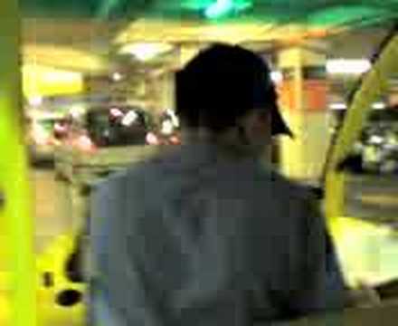 pyramid customer service 2