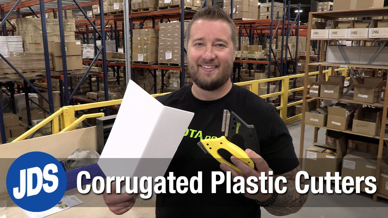How to Use a Coro Claw to Cut Corrugated Plastic Sheet Stock