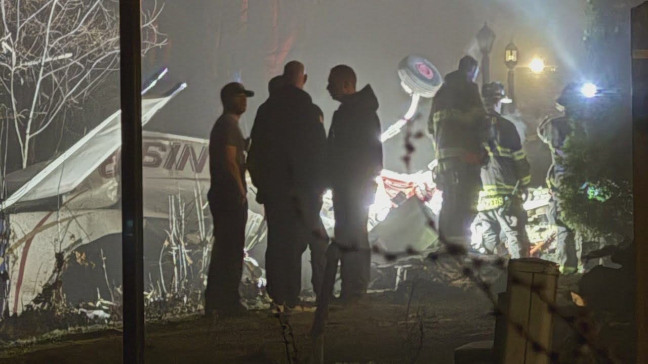 Pilot killed after small plane crashes in unincorporated Deerfield overnight