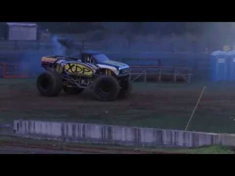 XDP (Extreme Diesel Power) freestyle @ Front Royal monster truck Va 2016