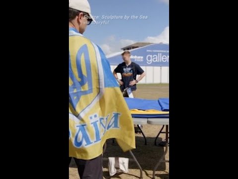 Giant Ukrainian Flag Unfurled at Sydney's Bondi Beach in Show of Solidarity
